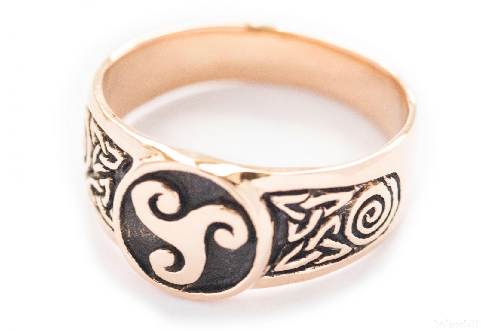 WINDALF Irischer Siegelring THYRION 10 mm Keltische Triskele ...